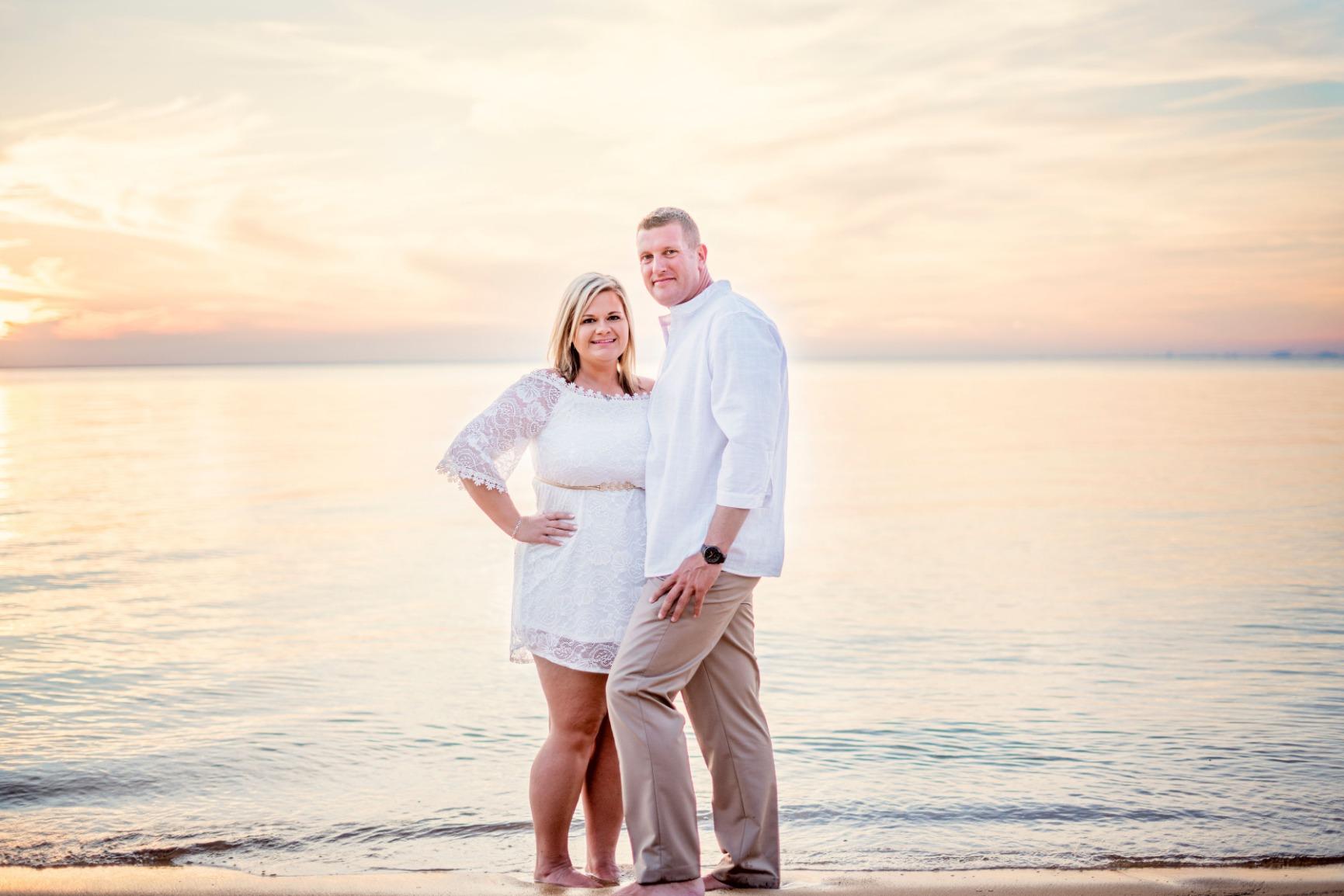 Plus Size Engagement Photo Outfits